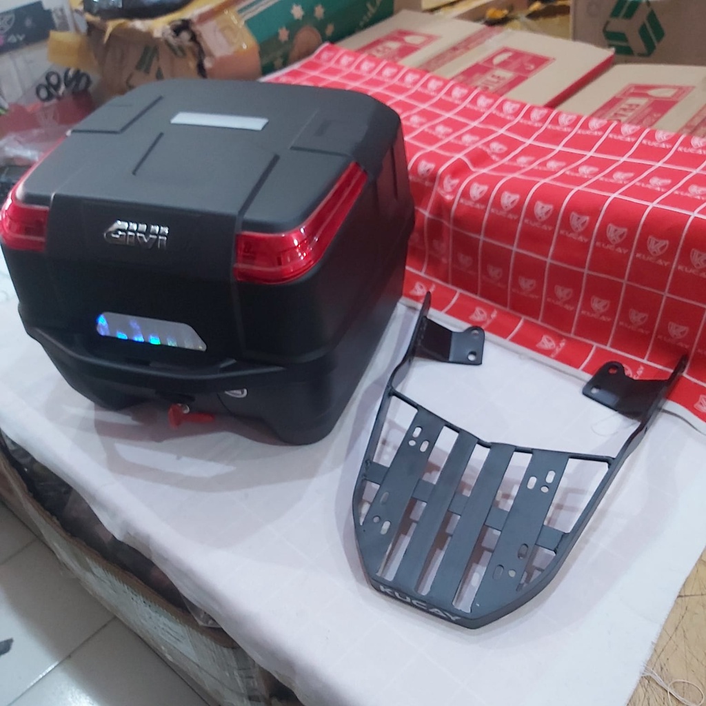 Jual PROMO GIVI B33 NM + BRACKET KUCAY STATIS | Shopee Indonesia