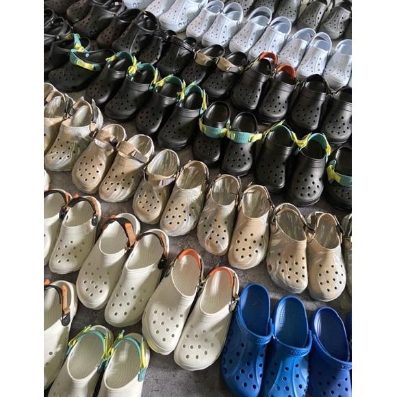 Jual Sandal Crocs Baya Clog Classic Pepper (KODE 0073) | Shopee Indonesia