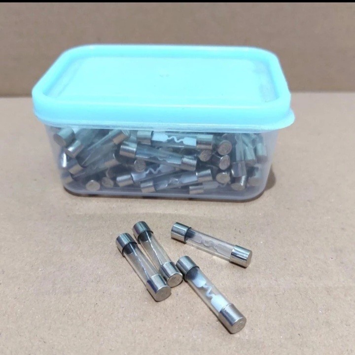 Jual FUSE SEKRING TABUNG KACA 30mm 10A 15A 20A 30A 1A 2A 3A 5A | Shopee Indonesia