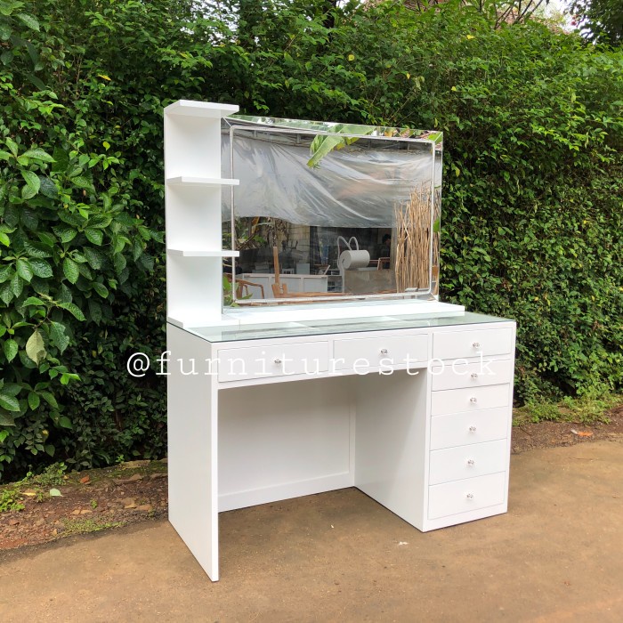 Jual FR1 MEJA MAKE UP MINIMALIS MODERN CLASS | Shopee Indonesia