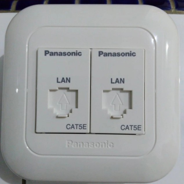 Jual Faceplate Data Lan Cat 5E 2 Port Merk Panasonic / Outlet Seri 2 ...