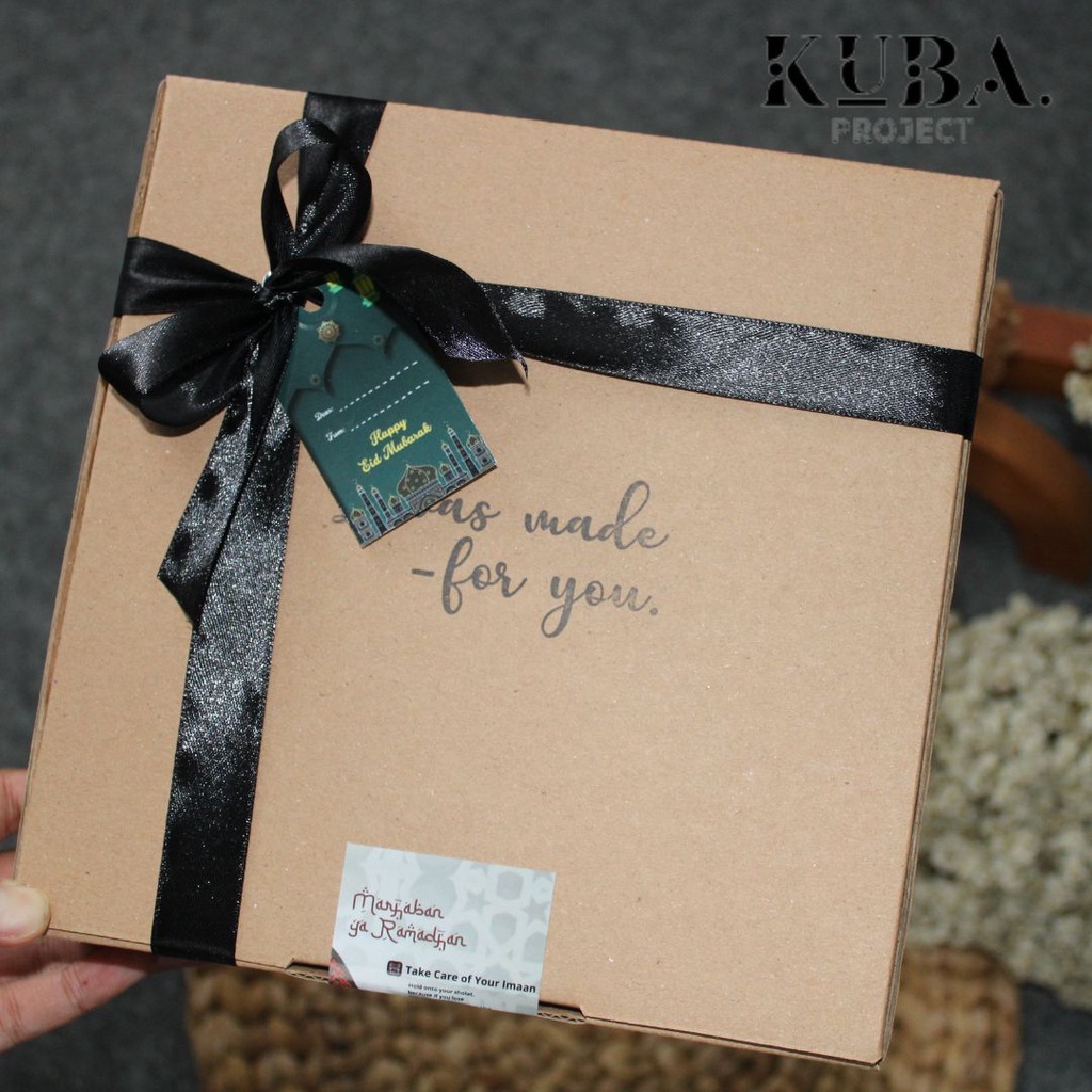 Jual Hijab + Box - Hijab Motif Segi Empat Voal Hampers Lebaran Ramadhan ...
