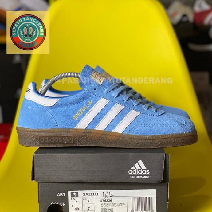 Jual Sepatu Sneakers Casual Pria Adidas Spezial Handball Ice Blue ...