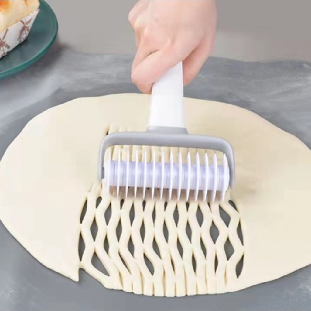 Jual Pie Roller Jaring Cutter Pizza Pastry Bread Pie Needle Combination | Shopee Indonesia