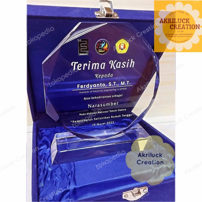 Jual Plakat Diamond Akrilik Tebal 1,5 Cm / 2 Cm + Print Dan Dus Box ...