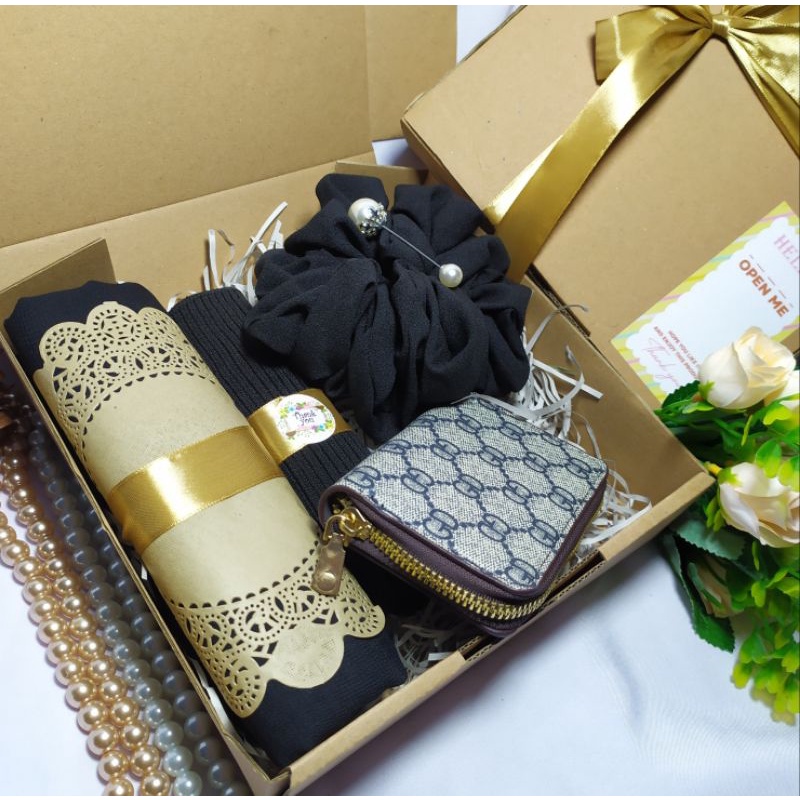 Jual Paket M HAMPERS GIFT BOX HIJAB BELLA /KADO HIJAB /GIFT PAKET HIJAB ...