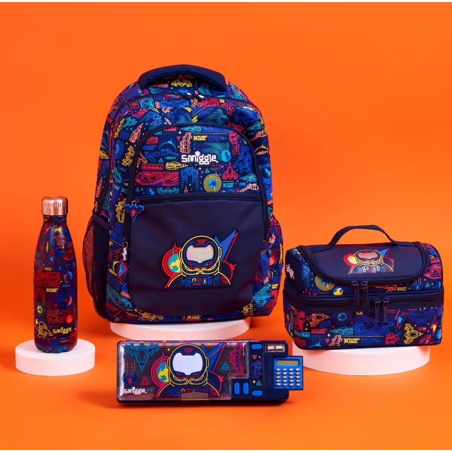 Jual Smiggle Beyond Astronaut backpack lunchbag hardtop bottle original ...
