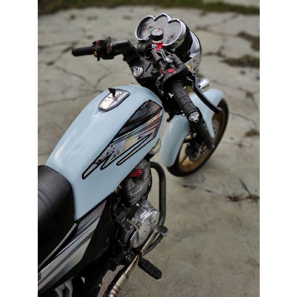 Jual GL PRO PUTIH SALJU ISTIMEWAH | Shopee Indonesia