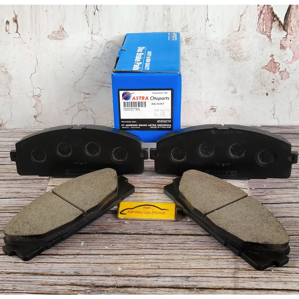 Jual BRAKE PAD KAMPAS REM DEPAN HIACE COMMUTER 2005-2018 AKEBONO AN ...