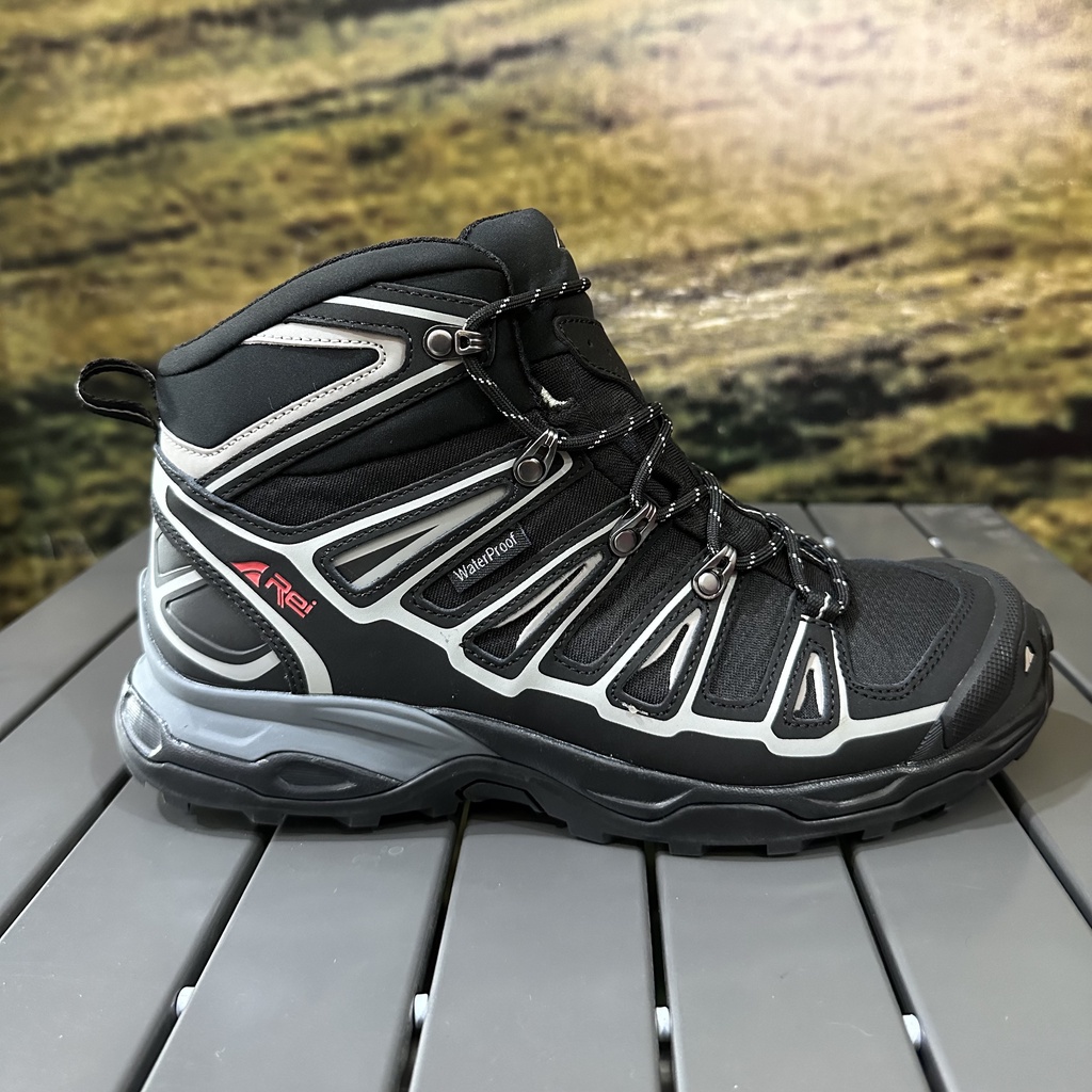 Jual Sepatu Gunung Trekking Arizona Shoes Series Arei Outdoor Gear ...