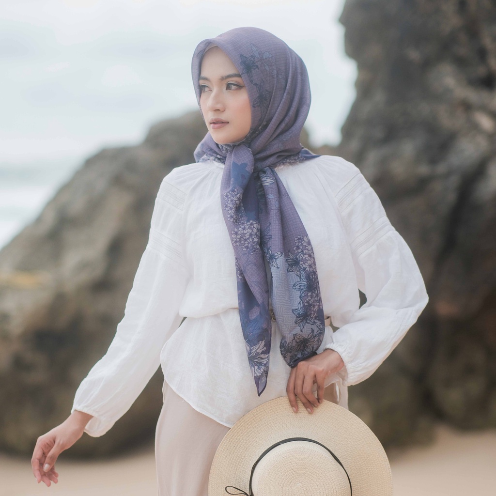 Jual Alif Modern Wear - Hijab Segi Empat Motif Paris Premium Korea ...