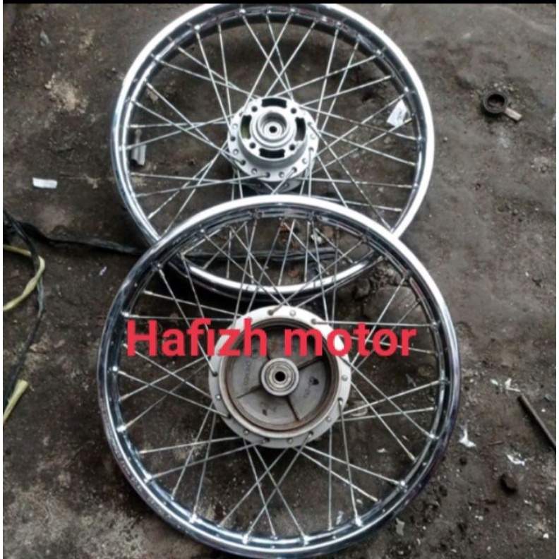 Jual Velg depan belakang silver second copotan original Yamaha Vega r ...