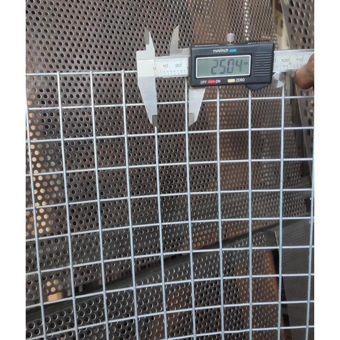 Jual Kawat Loket / Wire Mesh Galvanis 25x25 mm tbl 2 mm tinggi 120 cm ...