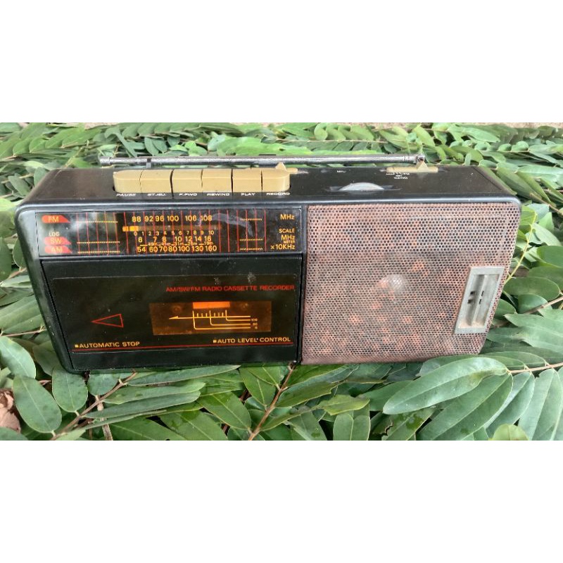 Jual radio jadul radio antik radio classic for display radio cawang ...