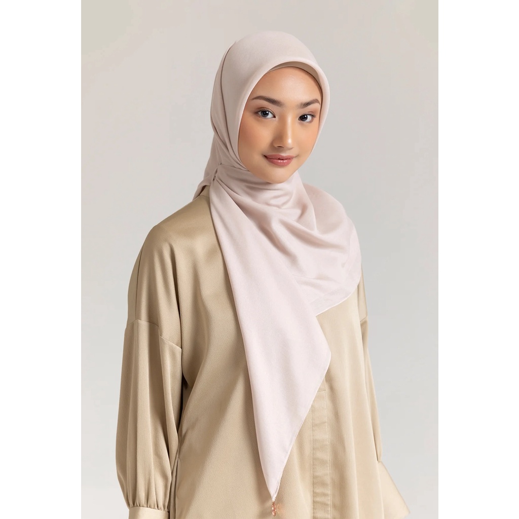 Jual STARLA SCARF - RIA MIRANDA | Shopee Indonesia
