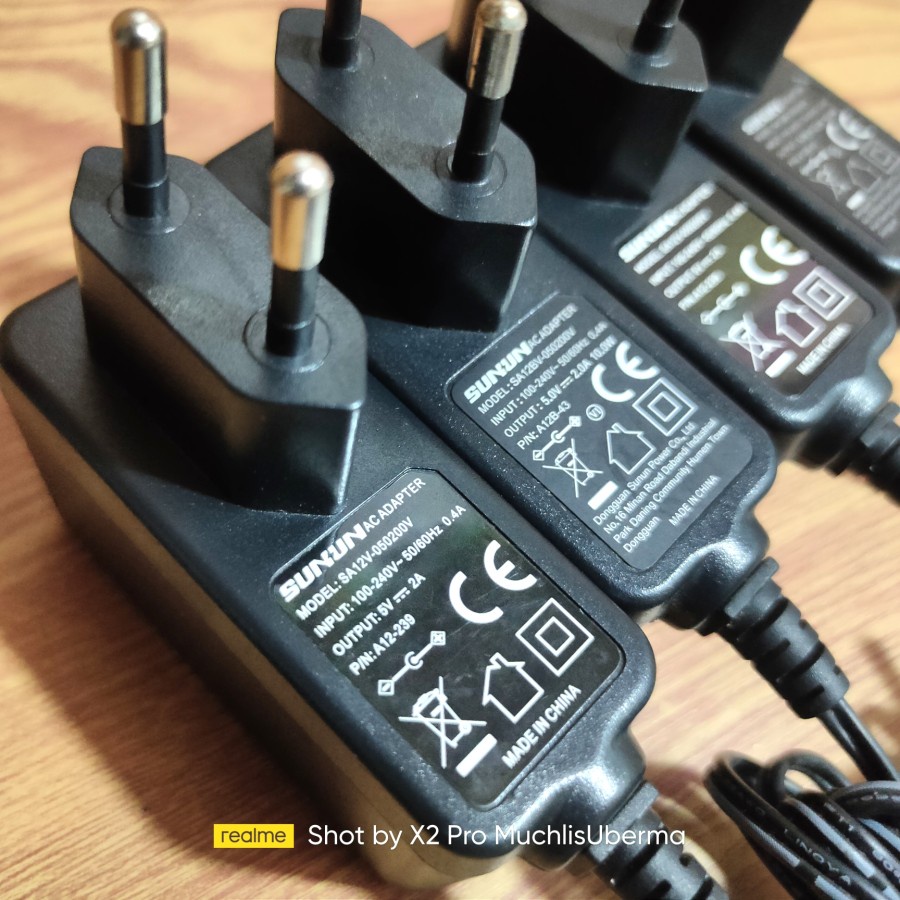 Jual Adaptor Sunun Original 5V 2A jack kecil Android Tv Box-Akari AX512 ...