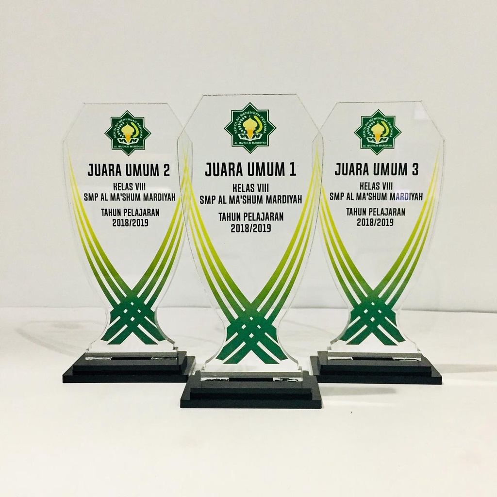Jual custom plakat akrilik, piala akrilik, plakat penghargaan, vandel ... Jual custom plakat akrilik, piala akrilik, plakat penghargaan, vandel ...