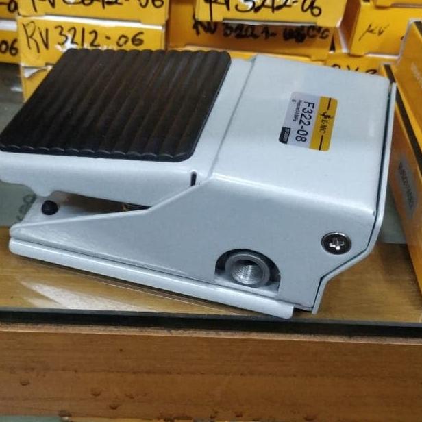 Jual Foot Valve Foot Pedal Valve Emc Type F322-08 1/4" 3/2 Way Emc ...