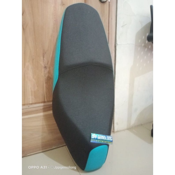 Jual Jok MIO soul GT 115 / 125 Roadrace Double seat Lis biru muda ...