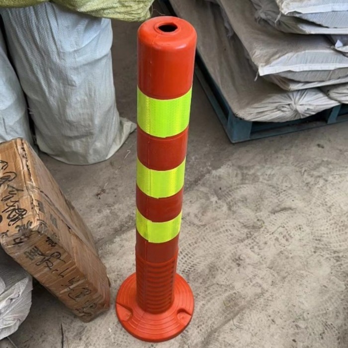 Jual Sti Cone Karet Elastis / T-Top Bollard / Stik Tiang Pembatas Jalan ...