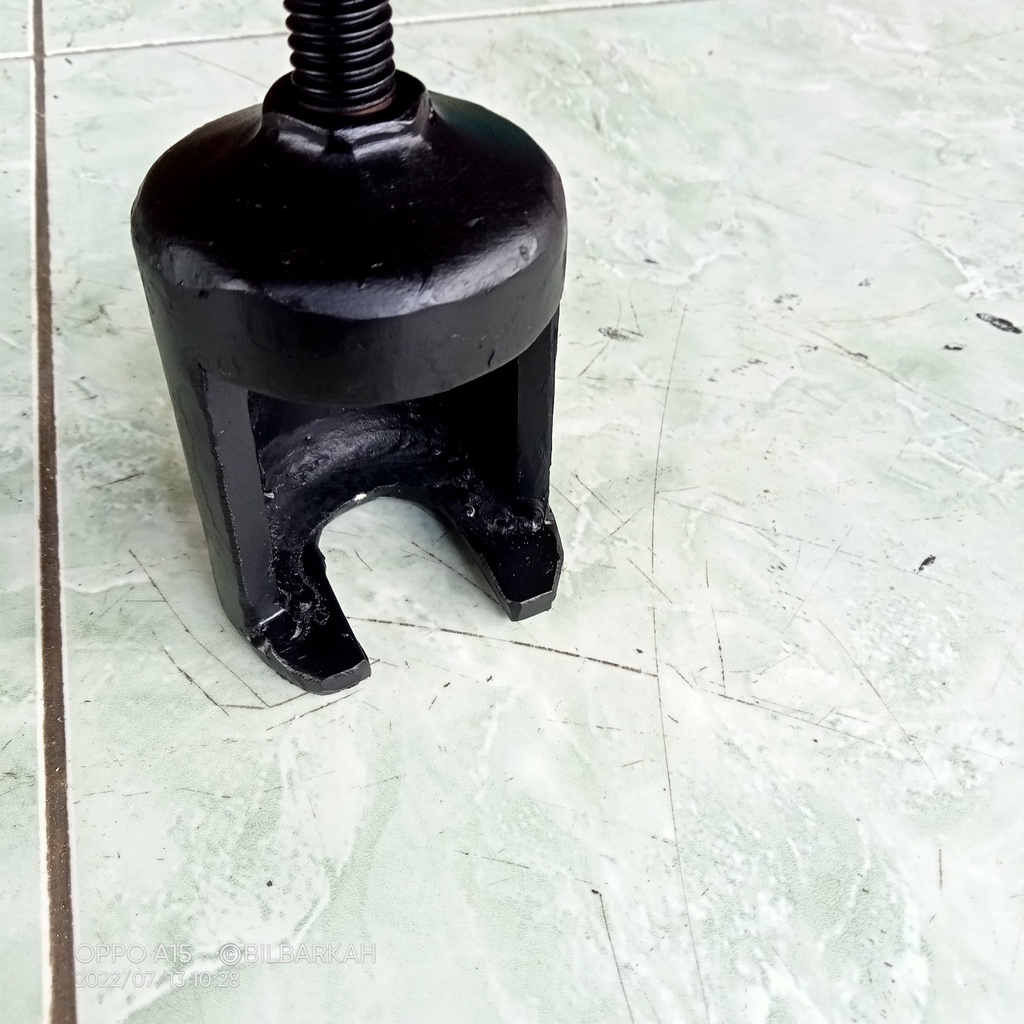 Jual TERLARIS TREKER TIE ROD DAN BALL JOINT BESAR (BIG BUS) | Shopee ...