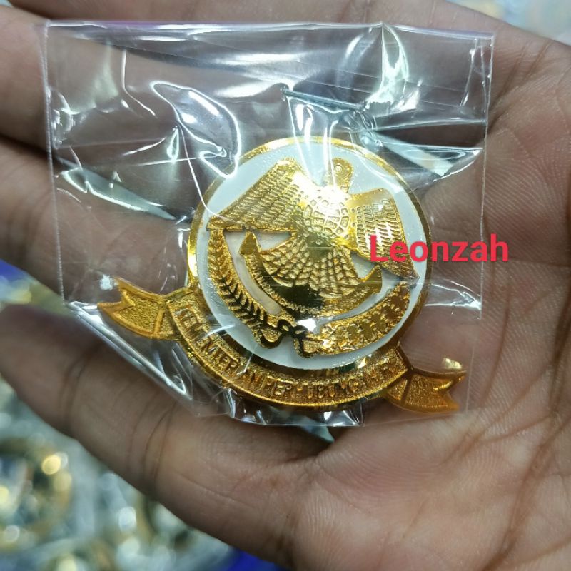 Jual pin kementerian perhubungan dasar putih magnet | Shopee Indonesia