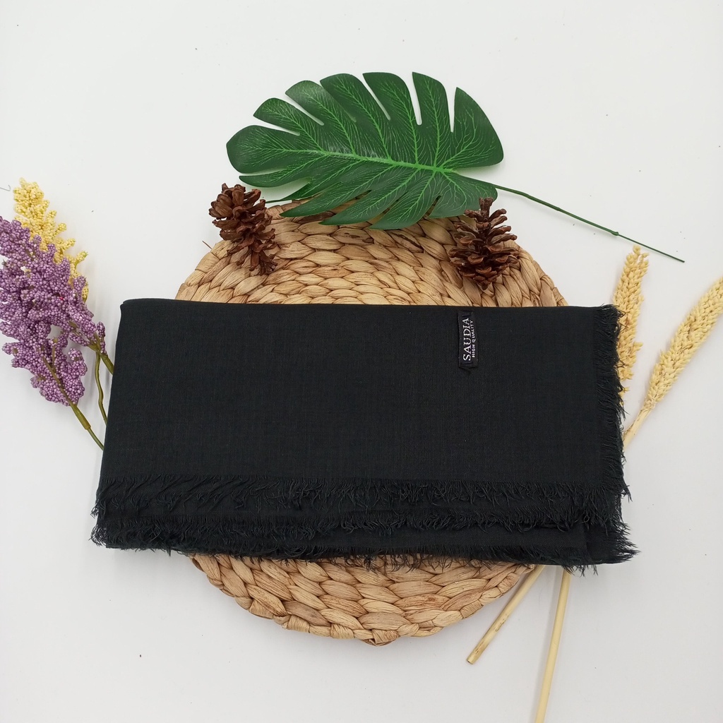 Jual (1KG=15PC) SAUDIA EXCLUSIF / segiempat kerudung rawis saudia hitam ...