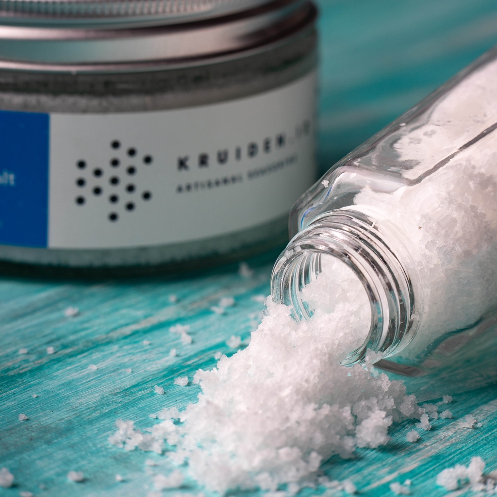 Jual Balinese Flakey Sea Salt Garam Tabur SaltBae Kusamba Kruiden.id ...