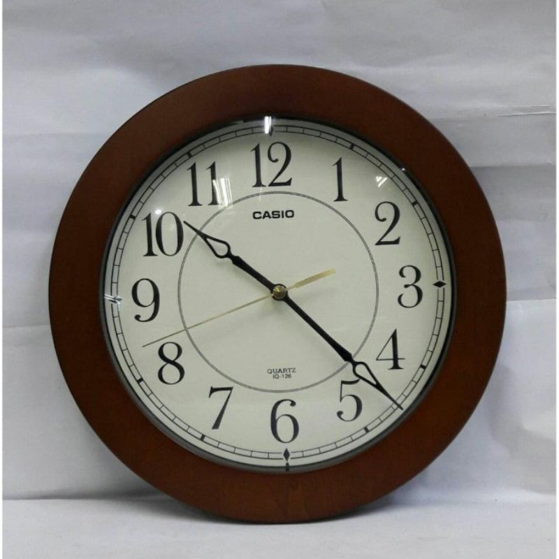 Jual CASIO JAM DINDING IQ 126 ANALOG KAYU WALL CLOCK | Shopee Indonesia
