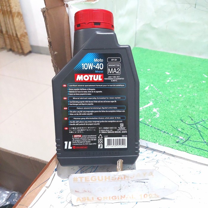 Jual Oli Mesin Motul Moto 10W-40 Mineral 4T API SH 1000 mL / 1 Liter ORIGINAL | Shopee Indonesia