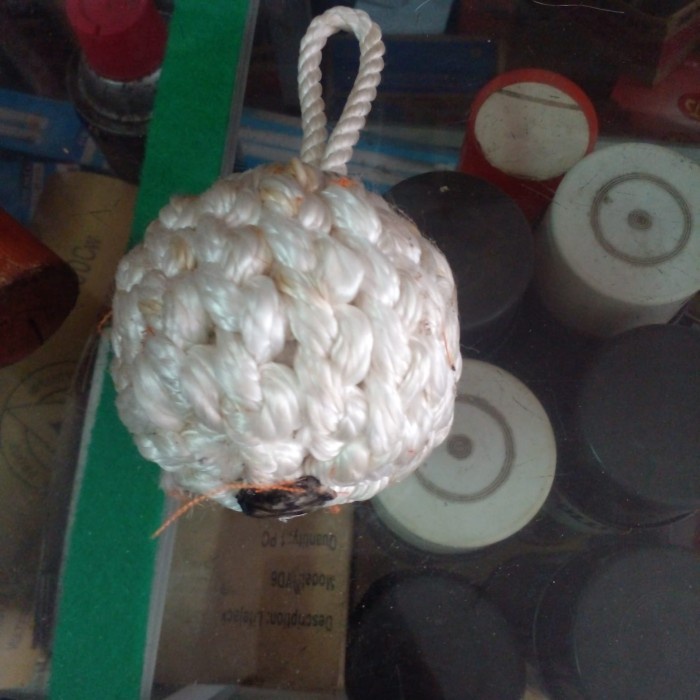 Jual Best Seller Bandul Tali Buangan Kapal / Pelontar Tali Kapal ...