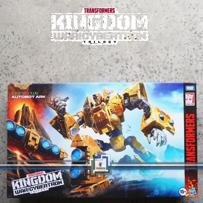 Jual Transformers Wfc Kingdom Titan Class Autobot Ark Exclusive ...