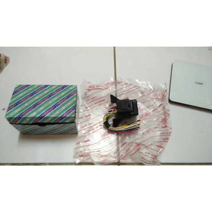 Jual Fuse Box / Box Skring Besar Futura / T120Ss Kode 179 | Shopee ...