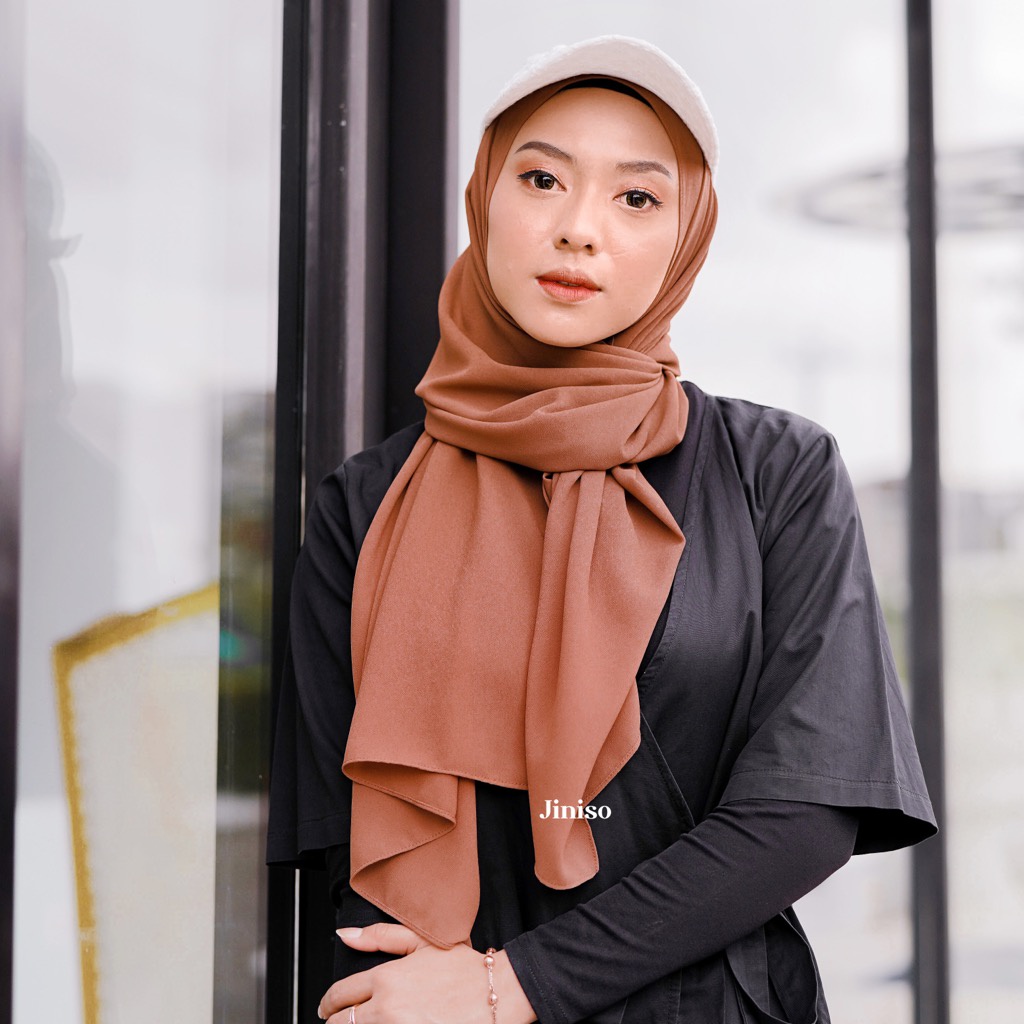 Jual JINISO Earth Tone Hijab Pashmina Basic AURA | Shopee Indonesia
