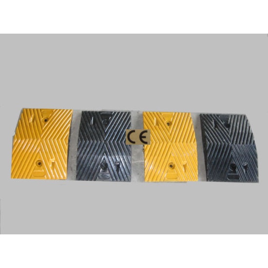 Jual Speed Bump L 25 x W 33 x H 4,5 / Speed Hump Bump Rubber Polisi ...