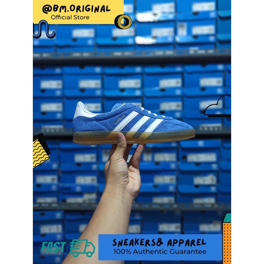 Jual Adidas Gazelle Indoor Blue Fusion Cloud White Gold Metallic HQ8717 ...