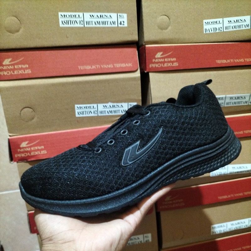 Jual SEPATU SEKOLAH NEW ERA HITAM POLOS &HITAM PUTIH TALI 39-43 | Shopee Indonesia