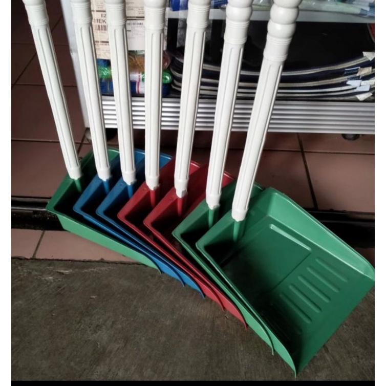 Jual PENGKI GAGANG PLASTIK SEROKAN SAPU SEROKAN SAMPAH | Shopee Indonesia