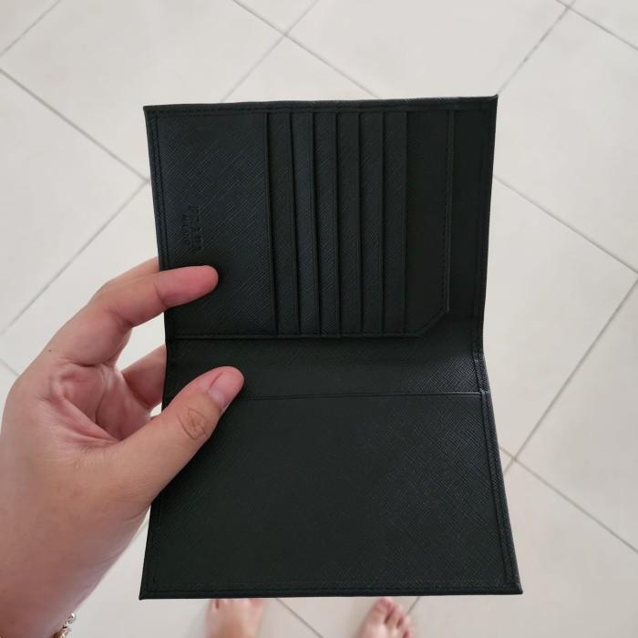 Jual PRD PASSPORT HOLDER PASSPOR COVER KULIT ASLI SAFFIANO PRDA ...