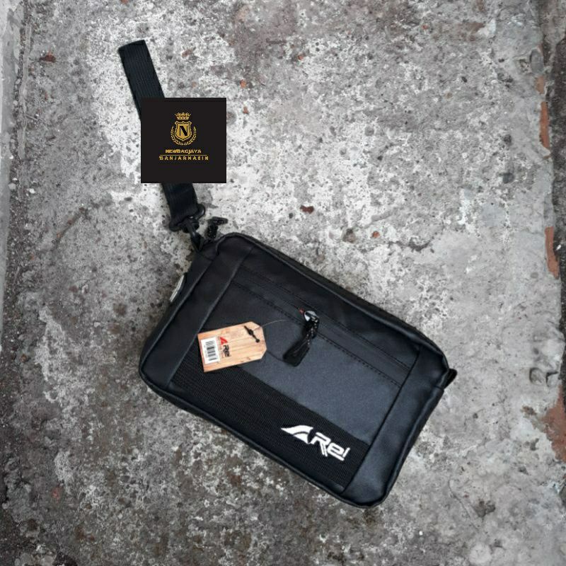 Jual Handbag Pria Waterproof REi Tas Selempang Pria Waterproof REi ...