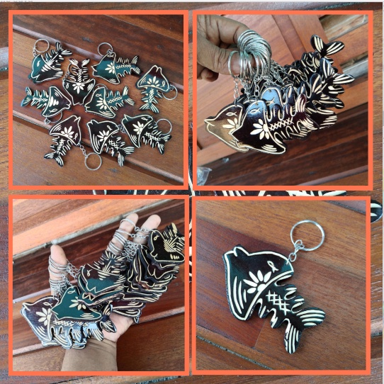 Jual 1 pcs gantungan kunci kayu ukir motif ikan souvenir malioboro oleh ...