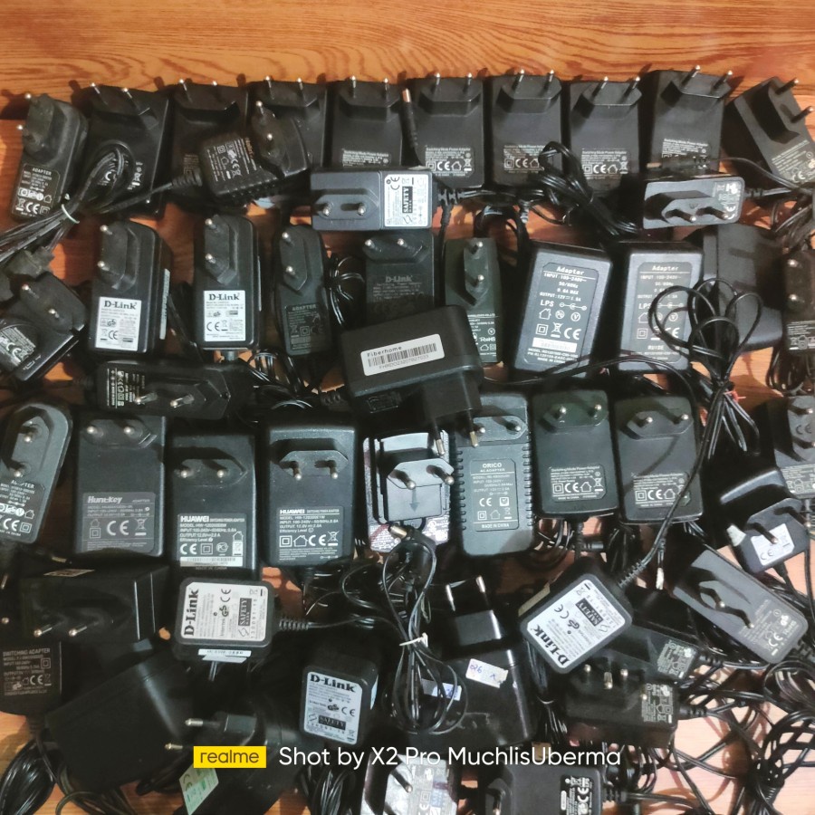 Jual Adaptor Switch Router 5v 9v 12v untuk DLink TPlink ZTE Huawei ...