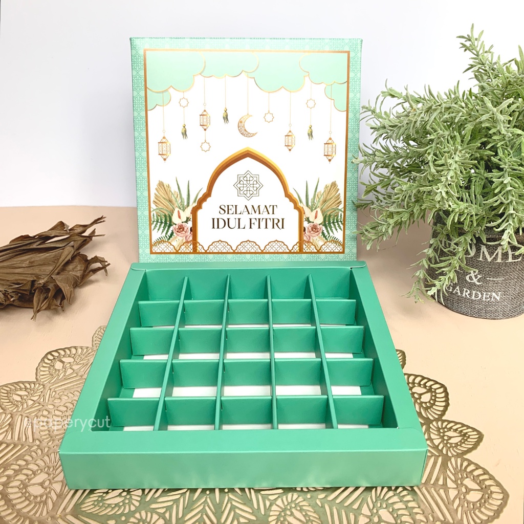 Jual Box Kotak Packaging Kue Cookies Nastar Sekat 25 - Lebaran / Idul ...