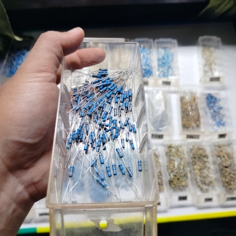 Jual Resistor 1/2W (Harga Per 5 Pcs) | Shopee Indonesia