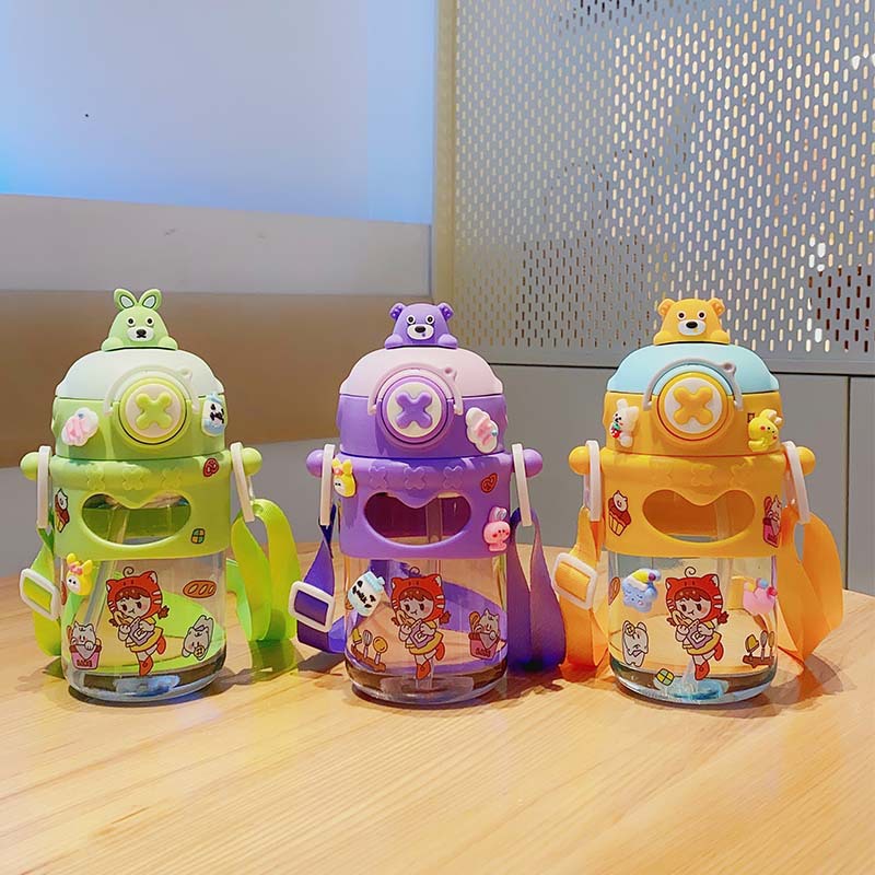 Jual BOTOL MINUM ANAK KARAKTER LUCU FREE STIKER 2D DAN 3D PLUS SEDOTAN ...