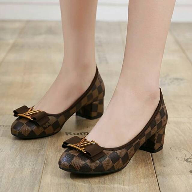 Jual SEPATU WANITA PESTA KERJA KANTOR KONDANGAN FORMAL KASUAL UD05 ...