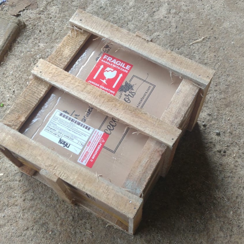 Jual PACKING KAYU BESAR TAMBAHAN UNTUK BARANG MUDAH RUSAK | Shopee ...