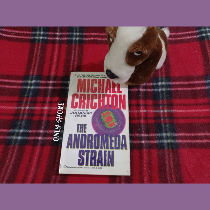 Jual Novel The Andromeda Strain by Michael Crichton | Shopee Indonesia