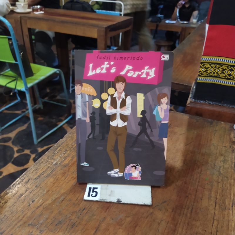 Jual BUKU LET'S PARTY by Fadil Timorindo | Shopee Indonesia