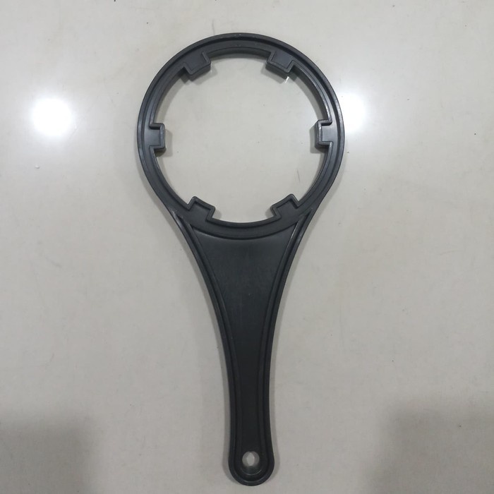 Jual Kunci / Opener Housing filter 20 inch nanotec / kunci housing ...